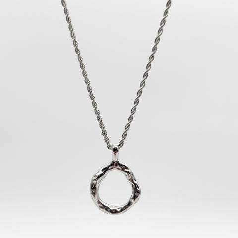 Isla Necklace – ENDLESS & CO.